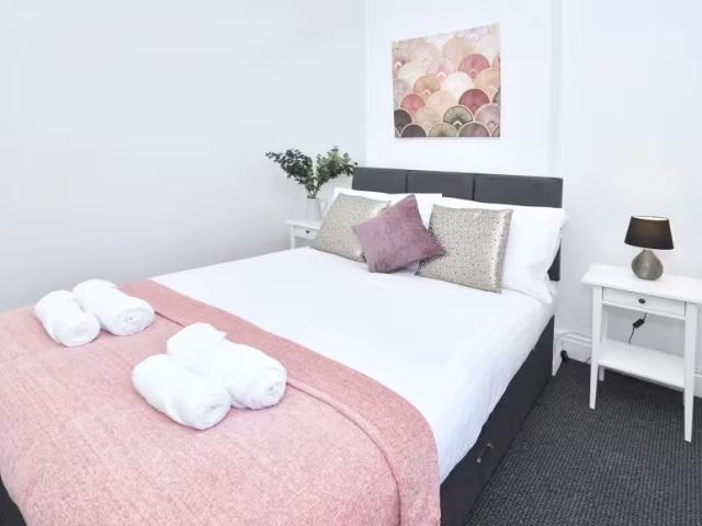 For Rent 4 Bedroom House Stoke on Trent Stoke on Trent DS97776644
