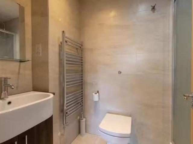 Just in! 4 bedroom semi detached house for rent in St Josephs.