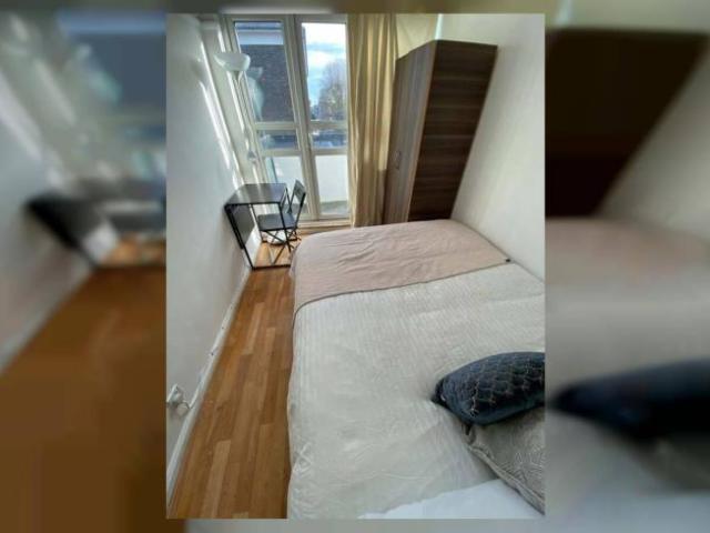 For Rent 4 Bedroom Shared Living/roommate London London DLS101824073