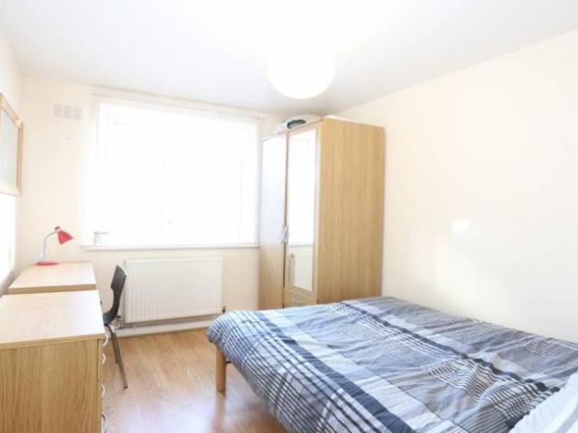 For Rent 4 Bedroom Shared Living/roommate London London DLS101823827