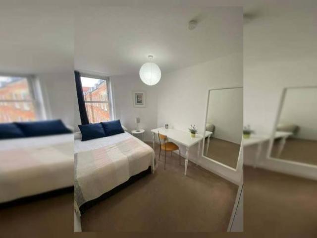 For Rent 4 Bedroom Shared Living/roommate London London DLS101843906