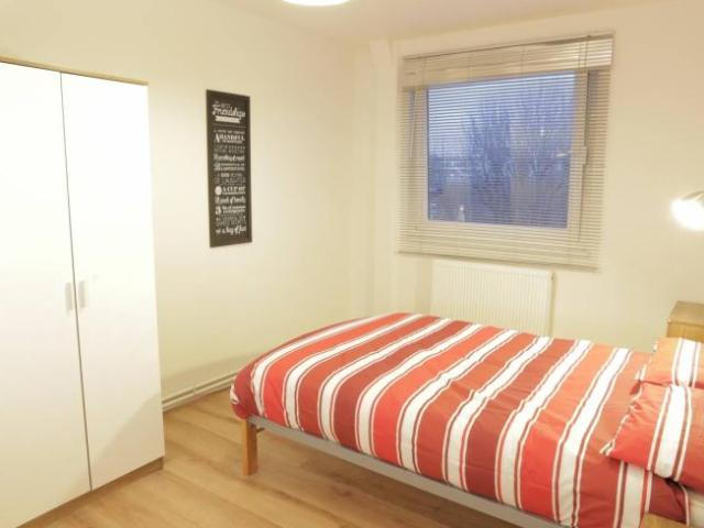 For Rent 4 Bedroom Shared Living/roommate London London DLS101852932