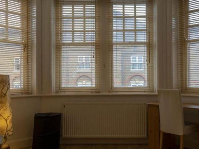 For Rent 4 Bedroom Shared Living/roommate London London DLS90560653