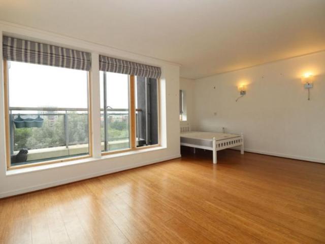 For Rent 4 Bedroom Shared Living/roommate London London DLS90560014