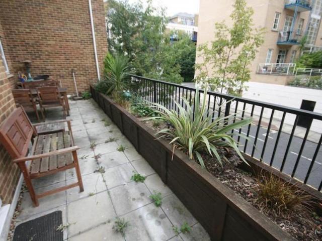For Rent 4 Bedroom Shared Living/roommate London London DLS90562773
