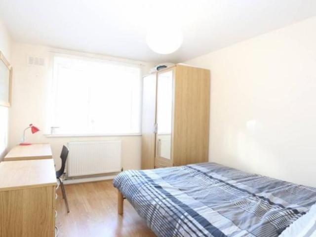 For Rent 4 Bedroom Shared Living/roommate London London DLS90563457