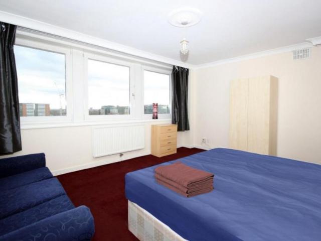 For Rent 4 Bedroom Shared Living/roommate London London DLS90563704