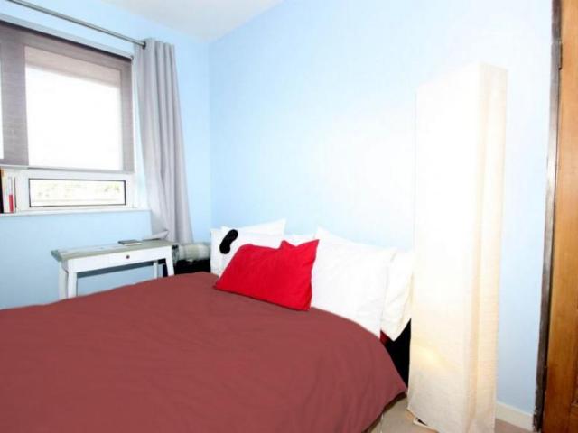 For Rent 4 Bedroom Shared Living/roommate London London DLS90563134