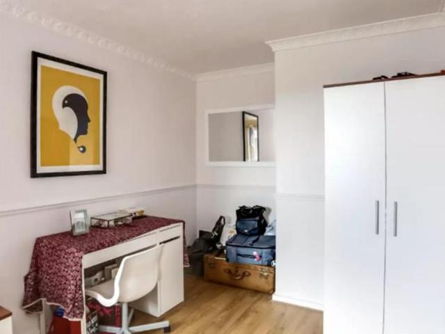 For Rent 4 Bedroom Shared Living/roommate London London DLS90563389