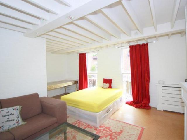 For Rent 4 Bedroom Shared Living/roommate London London DS90563646