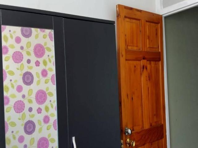 For Rent 4 Bedroom Shared Living/roommate London London DS93613853