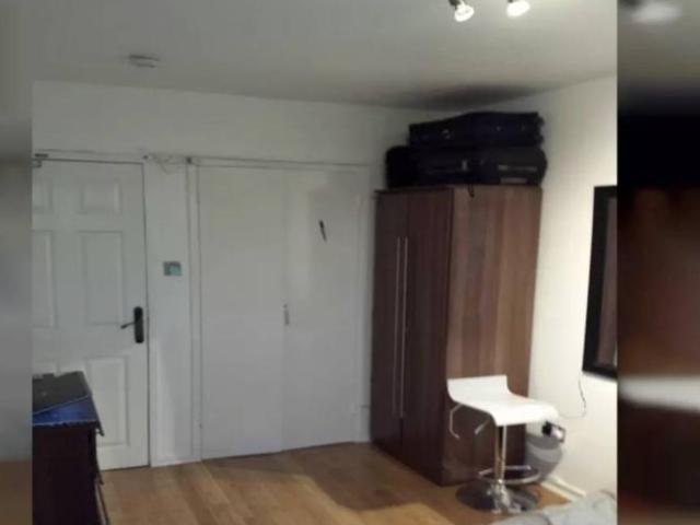 For Rent 4 Bedroom Shared Living/roommate London London DS101840367