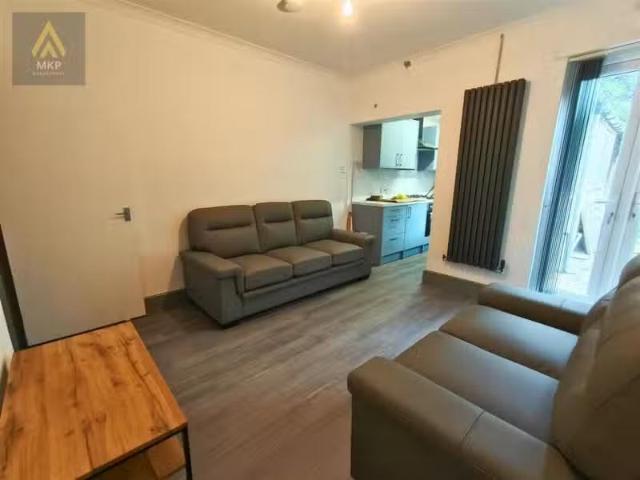 Charming 4 bedroom terraced house for rent in Lottie Road, Bir.