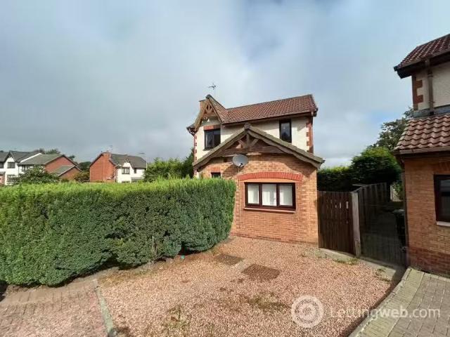 For Rent! 4 BR Property to rent in Guardwell Crescent, Edinbur.