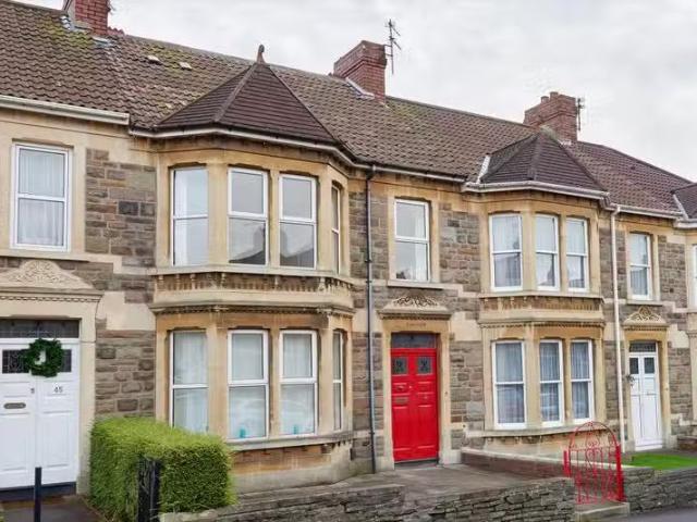 Unique 5 BA 5 bedroom terraced house for rent in Norton Road.