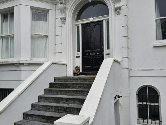 For Rent 5 Bedroom Apartment London London DS83756536