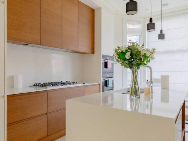 For Rent 5 Bedroom Apartment London London DS102705668