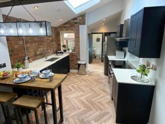 For Rent 5 Bedroom House Birmingham West Midlands DLS101474773