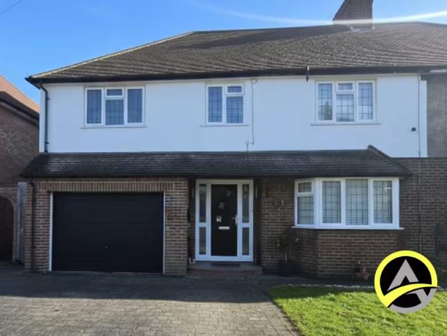 For Rent 5 Bedroom House Bromley Bromley DS96790254