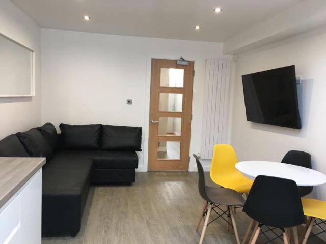 For Rent 5 Bedroom House Edgbaston West Midlands DLS98286069