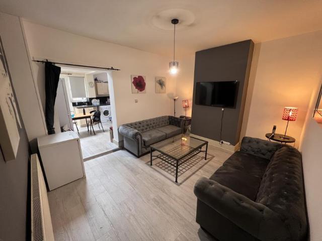 For Rent 5 Bedroom House Edgbaston West Midlands DS102915035