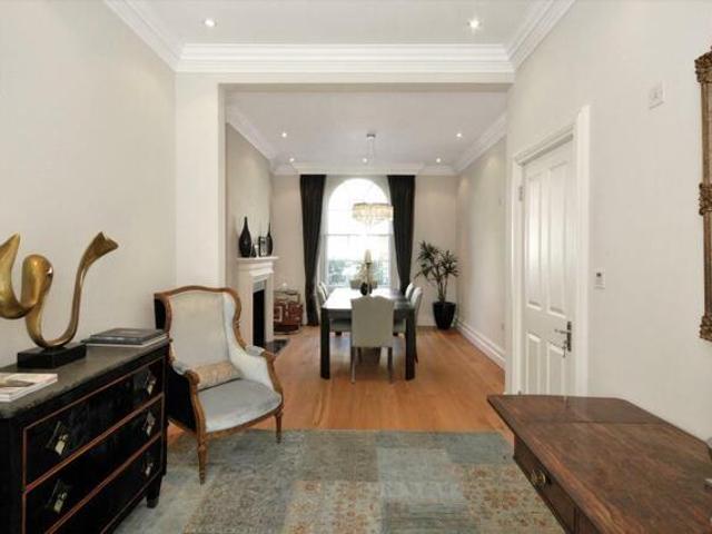 For Rent 5 Bedroom House Londres Great London DLS100473874