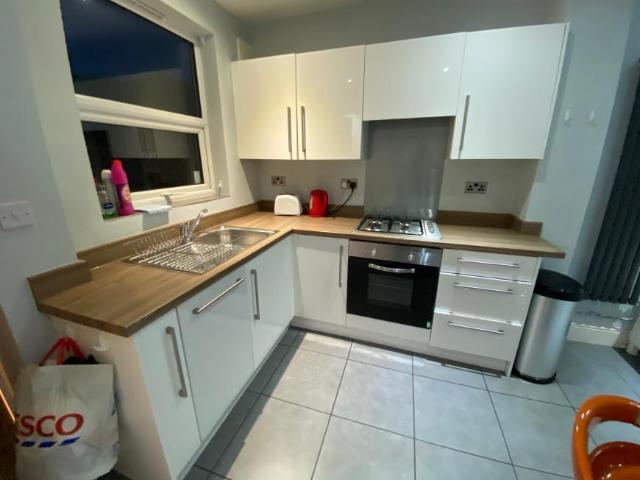 For Rent 5 Bedroom House Lenton East Midlands DS98286272