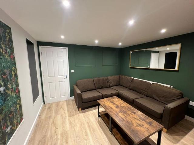 For Rent 5 Bedroom House Selly Oak West Midlands DLS100008992