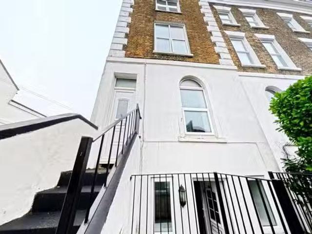 For Rent! 5 bedroom house share for rent in 126 Dover Road, Fo.