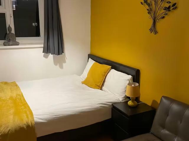 For Rent 5 Bedroom House Wolverhampton Wolverhampton DLS97052582