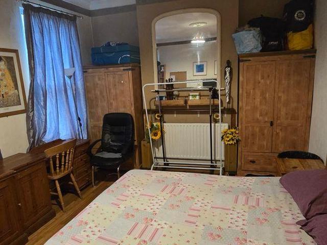 For Rent 5 Bedroom Shared Living/roommate Greater London England DS90559153