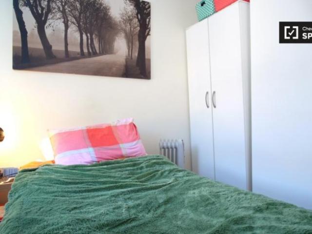 For Rent 5 Bedroom Shared Living/roommate London London DLS101854565