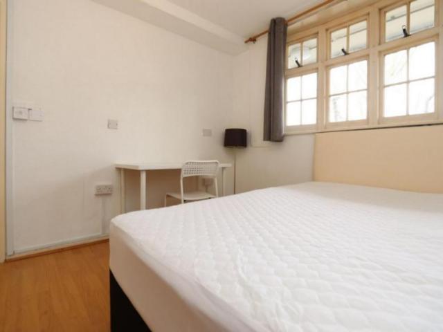 For Rent 5 Bedroom Shared Living/roommate London London DLS90559714