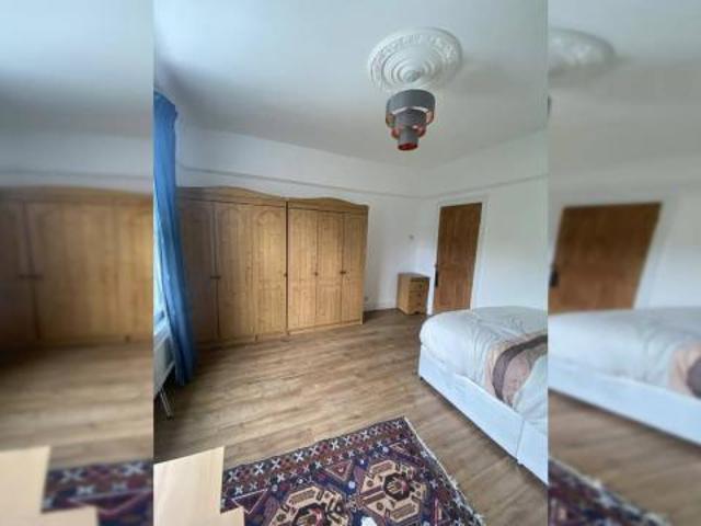 For Rent 5 Bedroom Shared Living/roommate London London DS79747275