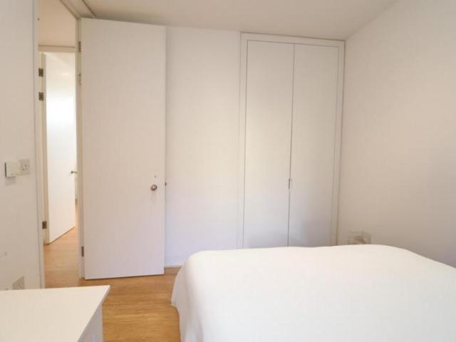 For Rent 5 Bedroom Shared Living/roommate London London DS90560498
