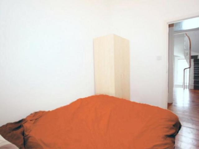 For Rent 5 Bedroom Shared Living/roommate London London DS90562877