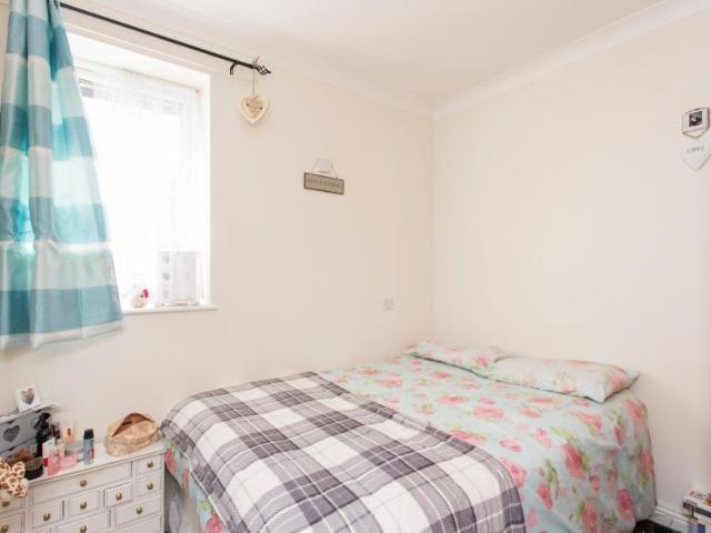 For Rent 5 Bedroom Shared Living/roommate London London DS90563732