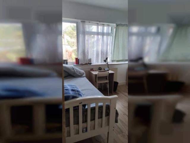 For Rent 5 Bedroom Shared Living/roommate London London DS95118557
