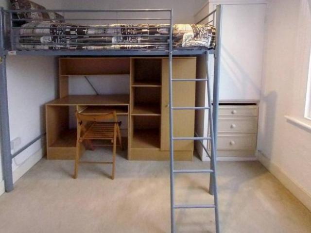 For Rent 5 Bedroom Shared Living/roommate London London DS101814641