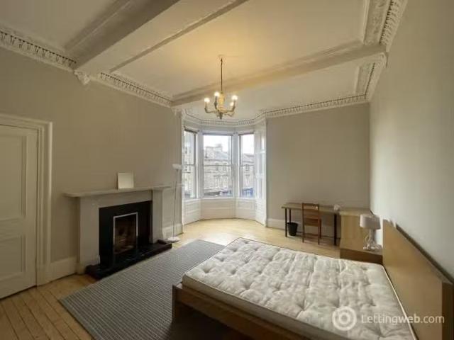 New 5 BR Property to rent in 139/2, Dalkeith Road, Edinburgh.