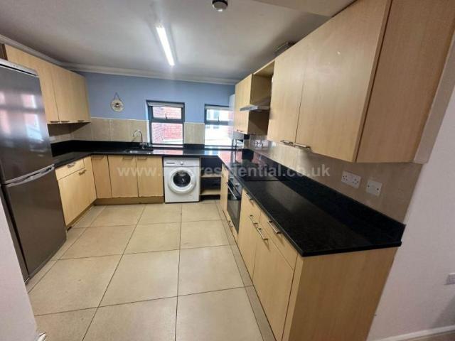For Rent 6 Bedroom Apartment Lenton East Midlands DS98286244