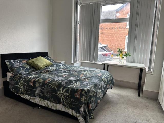 For Rent 6 Bedroom House Edgbaston West Midlands DS98286147