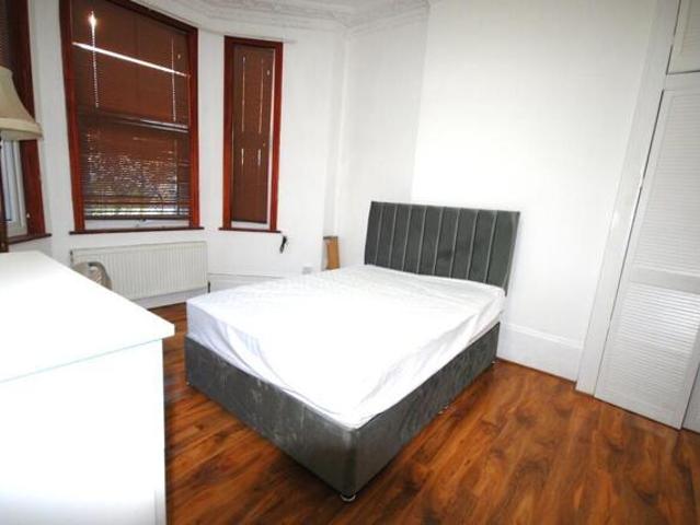 For Rent 6 Bedroom House London London DLS100867550