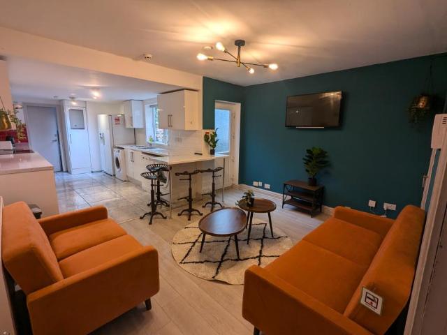 For Rent 6 Bedroom House Selly Oak West Midlands DLS98286361