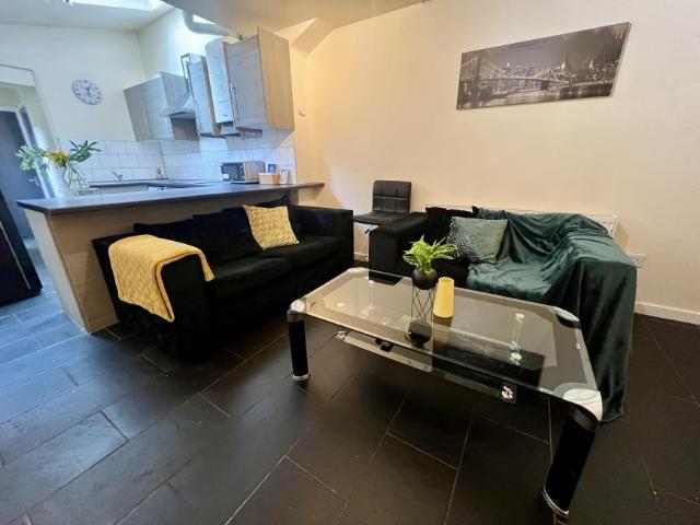 For Rent 6 Bedroom House Selly Oak West Midlands DS100046942