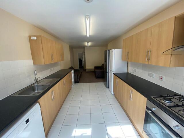 For Rent 6 Bedroom House Winchester Hampshire DLS99315923