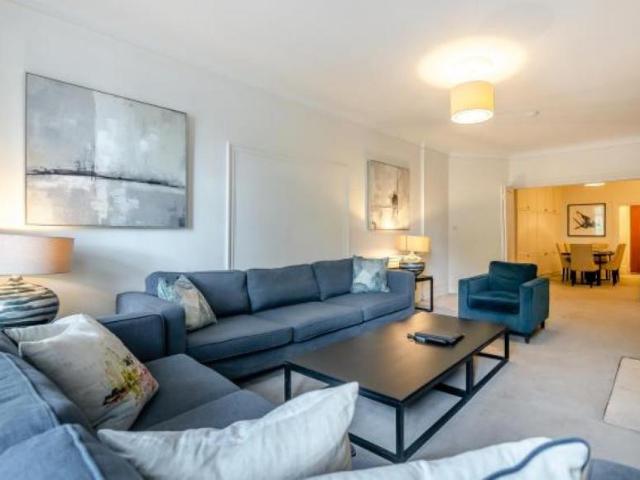 For Rent 6 Bedroom Shared Living/roommate London London DLS90561301