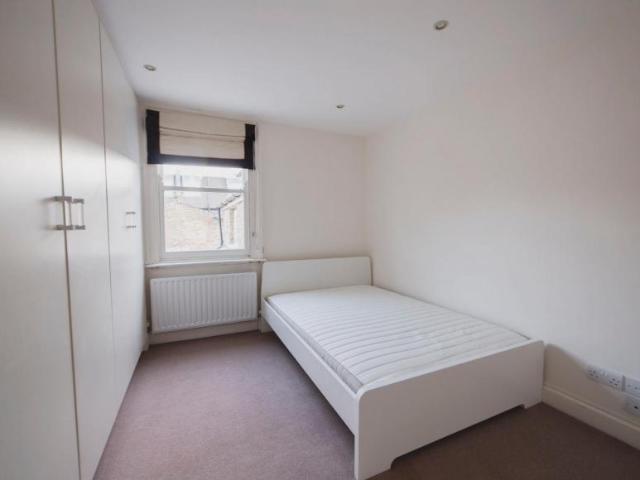 For Rent 6 Bedroom Shared Living/roommate London London DS90563436