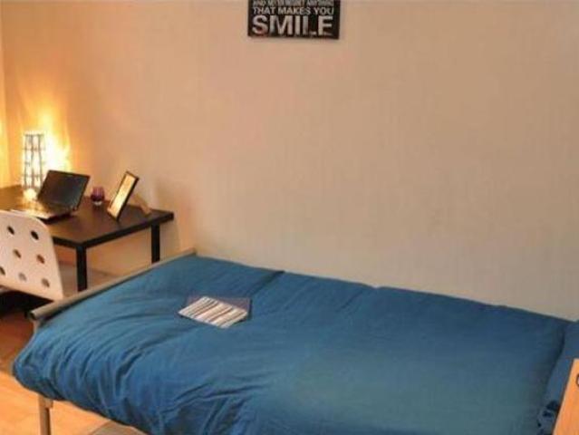 For Rent 7 Bedroom Shared Living/roommate London London DLS90559605