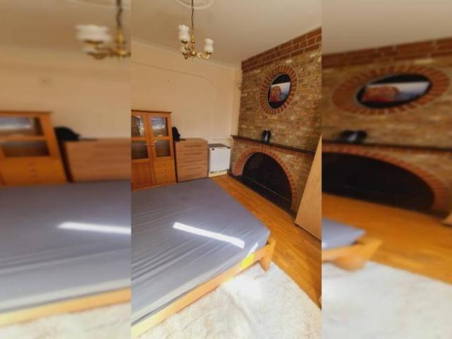 For Rent 7 Bedroom Shared Living/roommate London London DS98262401